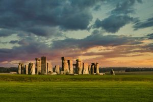 How to Visit Stonehenge - England's Prehistoric Stone Circle