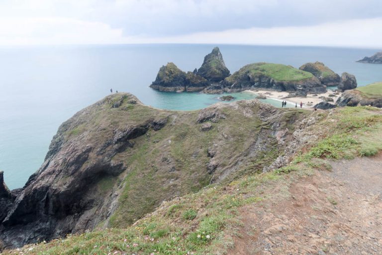 Lizard Beaches: The Best Beaches on the Lizard Peninsula